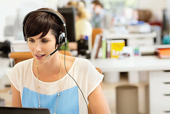 Plantronics Blackwire C710 M Headset Mono USB WiredWireless Bluetooth ...