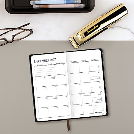 AT A GLANCE Fine Diary 2027 Weekly Monthly Diary Black Brown Pocket 3 x ...