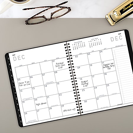 AT A GLANCE Contemporary Lite 2027 Weekly Monthly Planner Black Medium ...