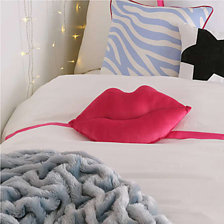 Dormify throw pillows store