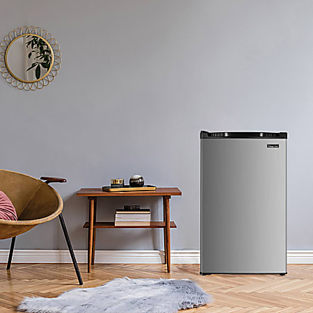 Magic Chef 4.4 Cu. Ft. Compact Refrigerator Silver - Office Depot