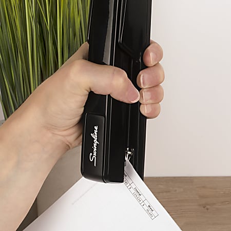 Swingline 747 Classic Stapler 20 Sheets Capacity Black - Office Depot