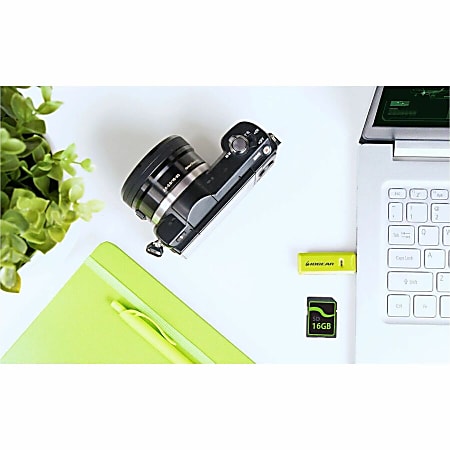 IOGEAR USB 2.0 SDMicroSDMMC Card ReaderWriter - Office Depot