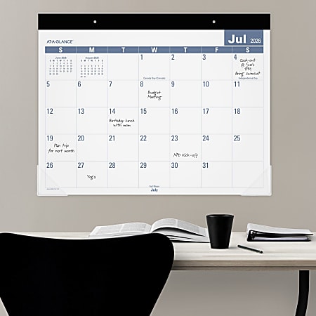 AT A GLANCE Easy to Read Academic 2026 2027 Monthly Desk Pad Calendar ...