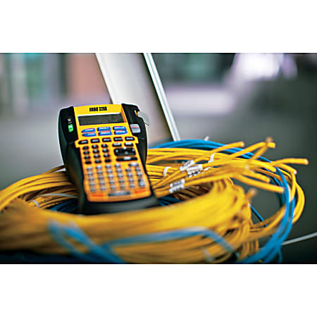 DYMO Rhino 5200 Industrial Handheld Label Maker Kit - Office Depot