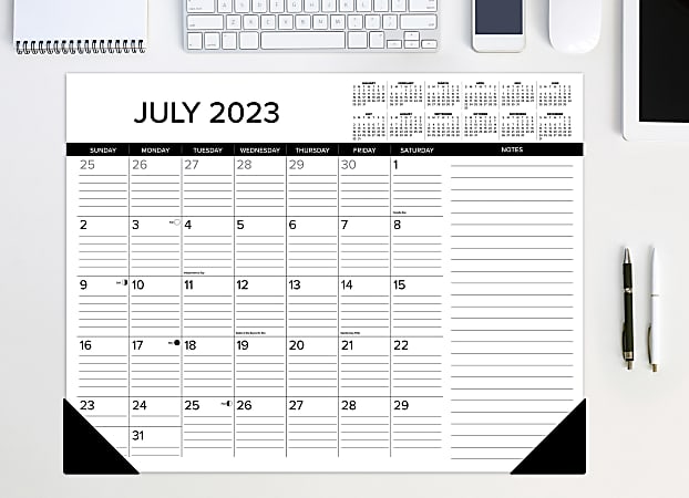 Willow Creek Press Monthly Desk Pad Calendar 17 X 22 Black White
