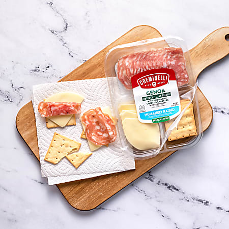 cheese and cracker set